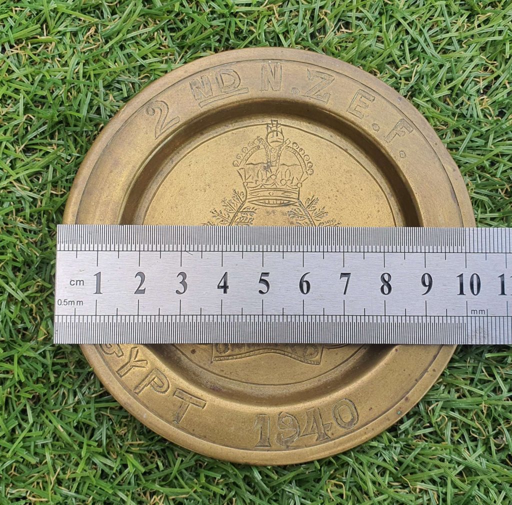 WWII 2nd NZEF New Zealand Onward Souvenir Brass Plate Egypt 1940 ...