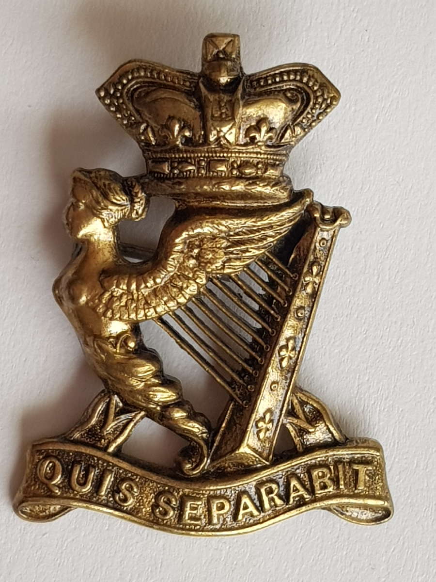 Victorian Royal Irish Rifles Cap/Sweetheart Badge - Trade In Military