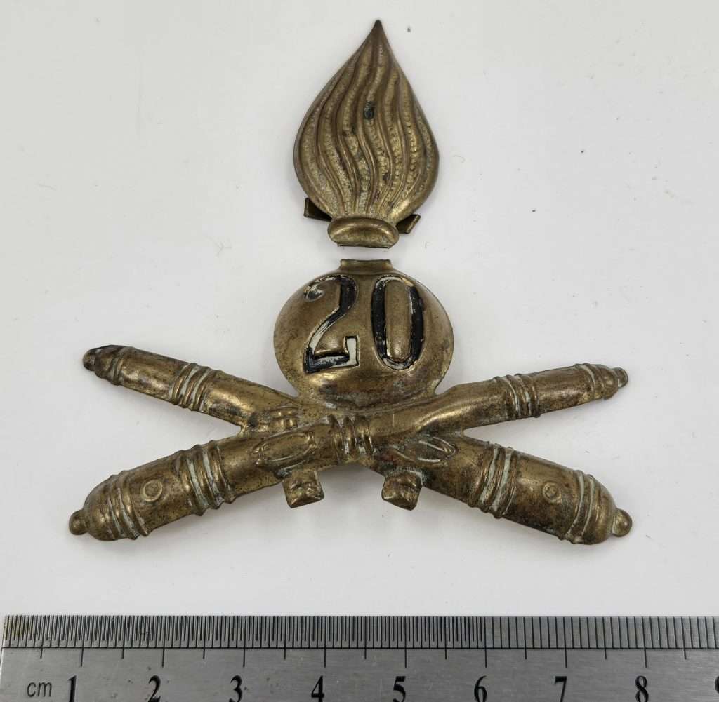 WWII Italian Army 20th Heavy Artillery Pith Helmet Badge - Trade In ...