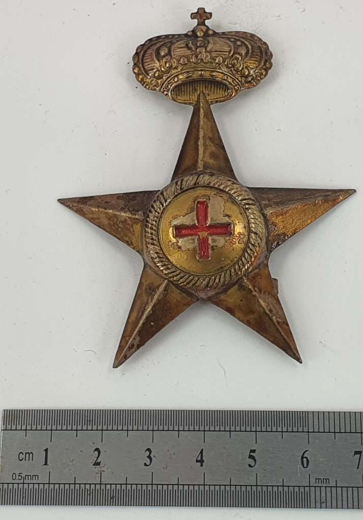 WWII Italian Army Medical Corp Pith Helmet Badge - Trade In Military