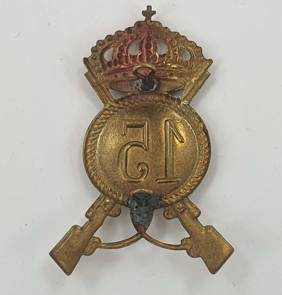 WWII Italian Army 15th Infantry Regiment Pith Helmet Badge of 15th ...
