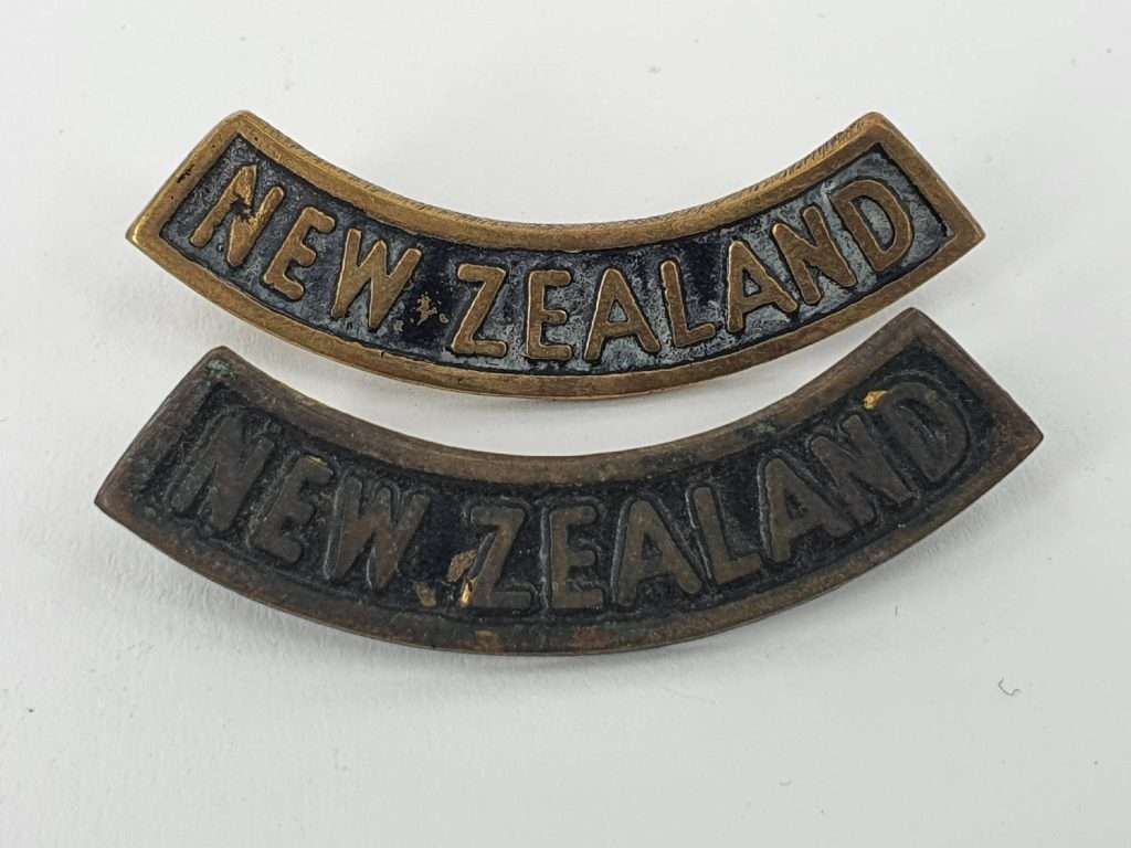 New Zealand Shoulder Titles Pair - Trade In Military