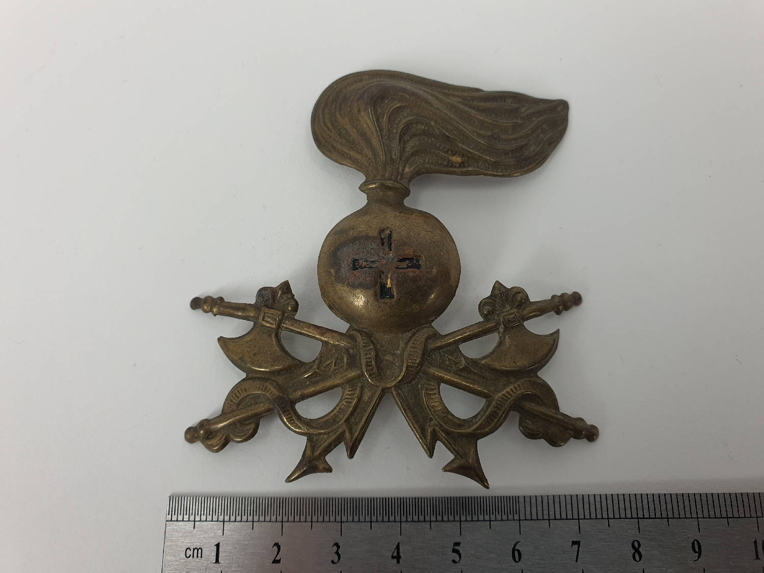 WWII Italian Army Engineers Pith Helmet Badge - Trade In Military