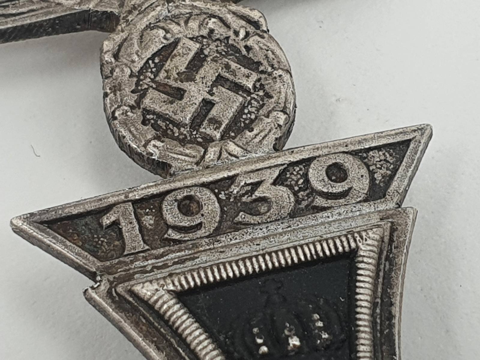 WWII German Dual 1914 Iron Cross + Bar to the Iron Cross Spange - Trade ...