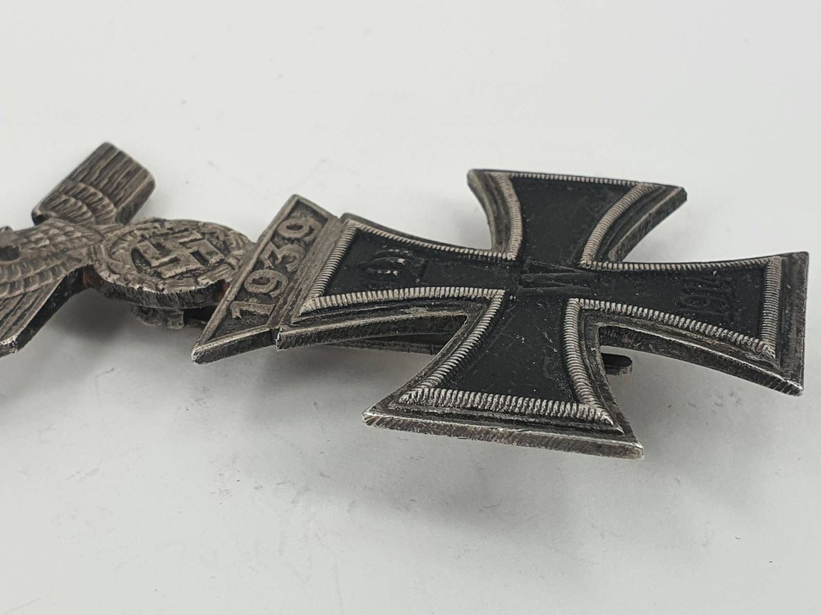 WWII German Dual 1914 Iron Cross + Bar to the Iron Cross Spange - Trade ...
