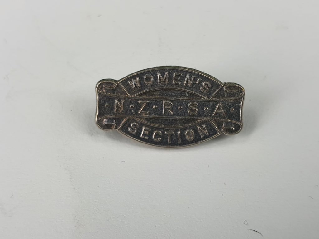New Zealand Woman`s Section RSA Badge - Trade In Military