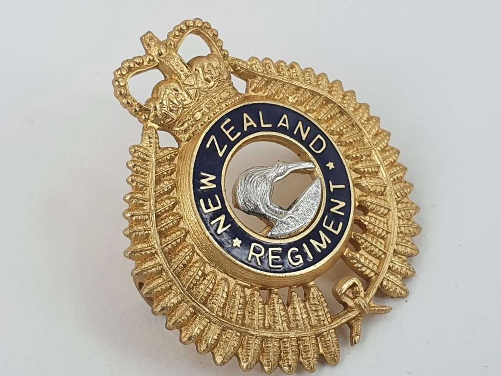 New Zealand Regiment Cap Badge - Trade In Military