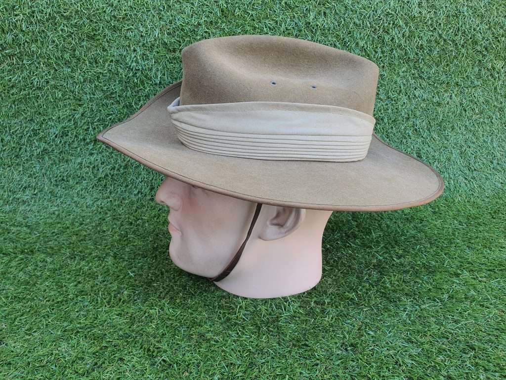 Australian Army Slouch Hat Dated 1985 - Trade In Military