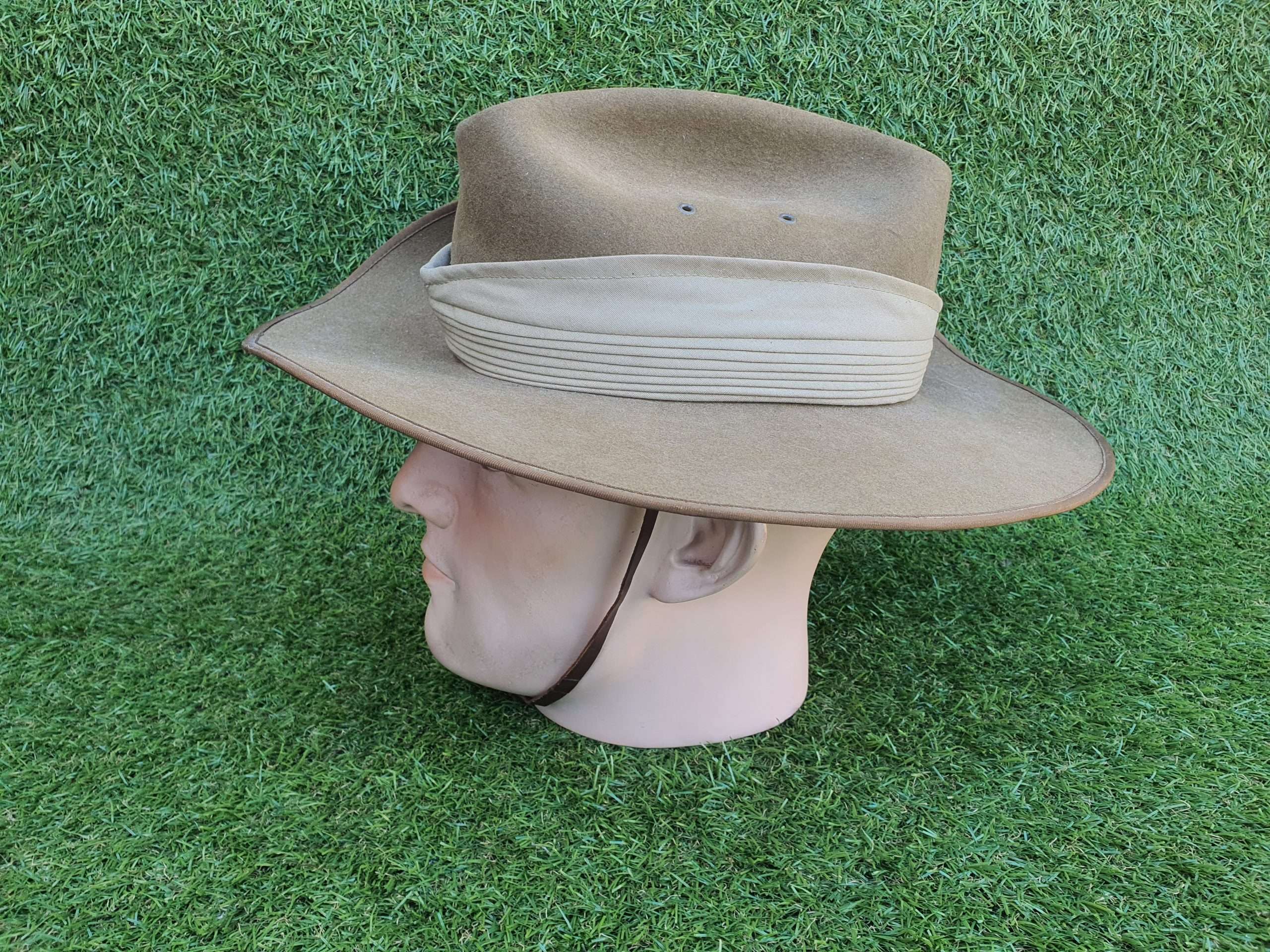 Australian Army Slouch Hat Dated 1985 - Trade In Military
