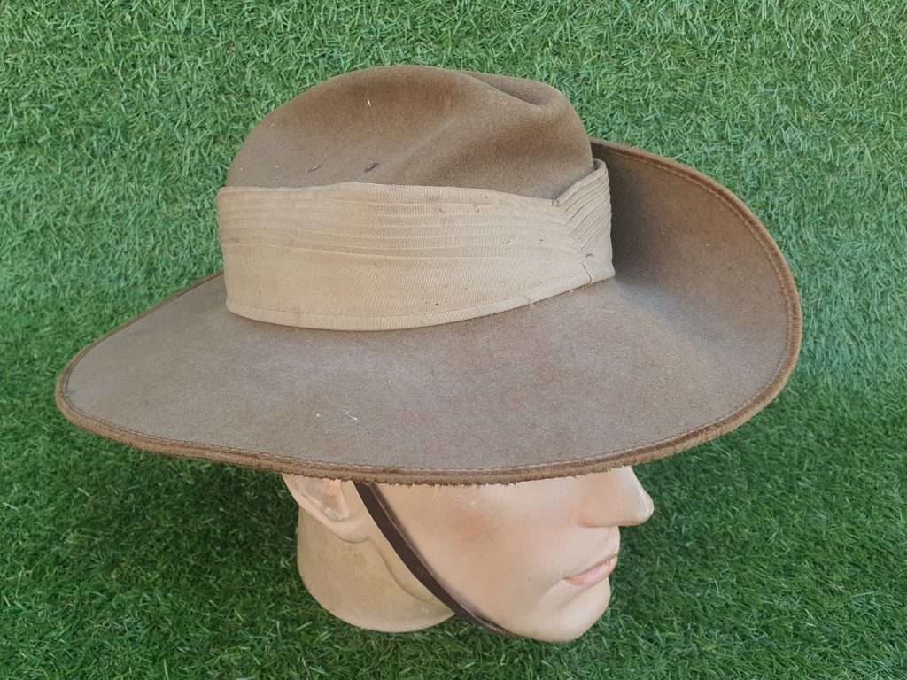Vietnam Australian Army Slouch Hat Dated 1965 - Trade In Military