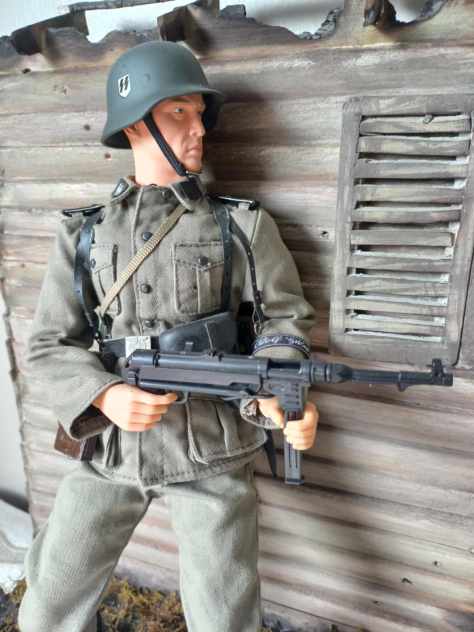 Diorama dragon 1/6 German SS Soldier Adolf Hitler Division - Trade In ...